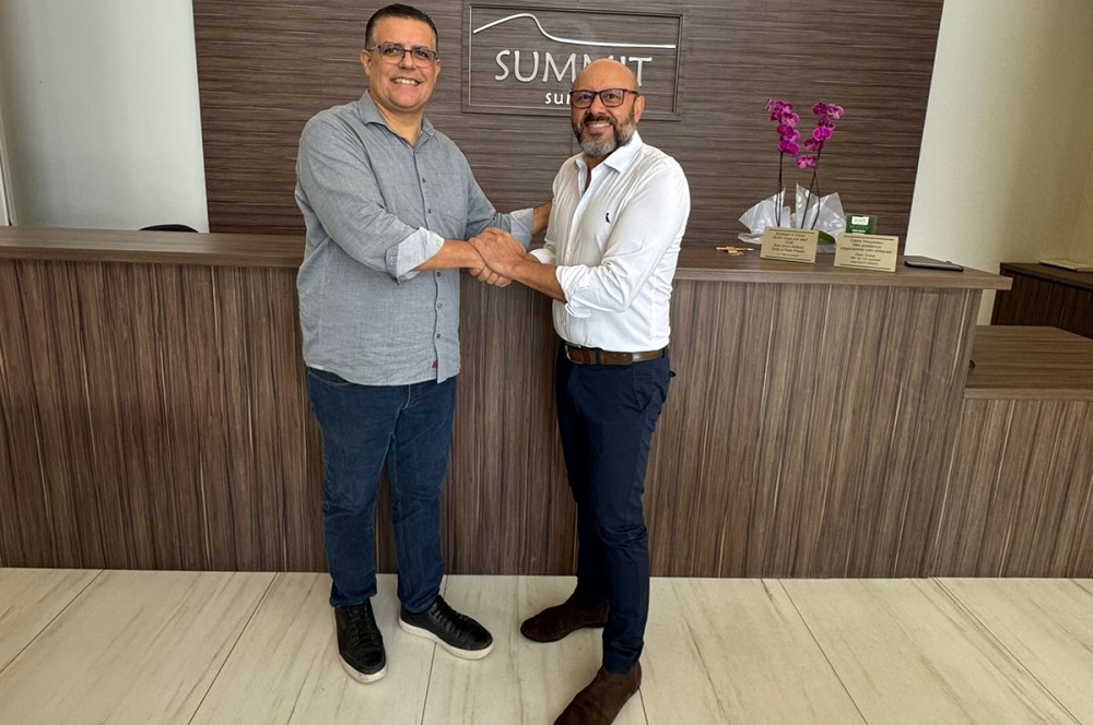 Acácio Pinto inicia gestão em Operações e Desenvolvimento na Summit ...